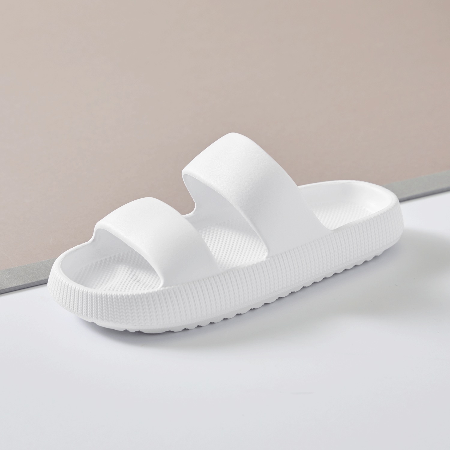 Comfort Slide | Carol Wright