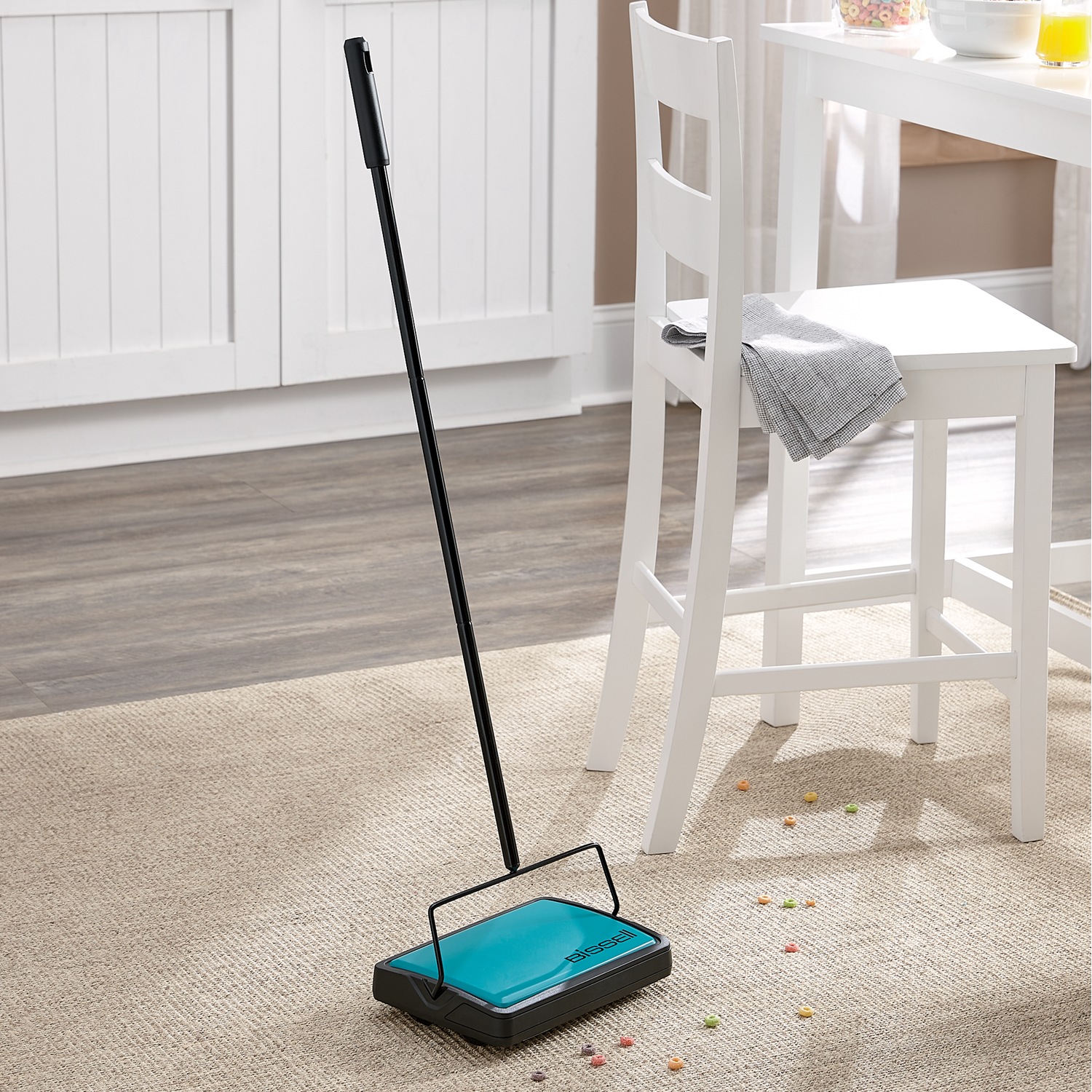 Bissell Easysweep Compact Manual Sweeper | Carol Wright