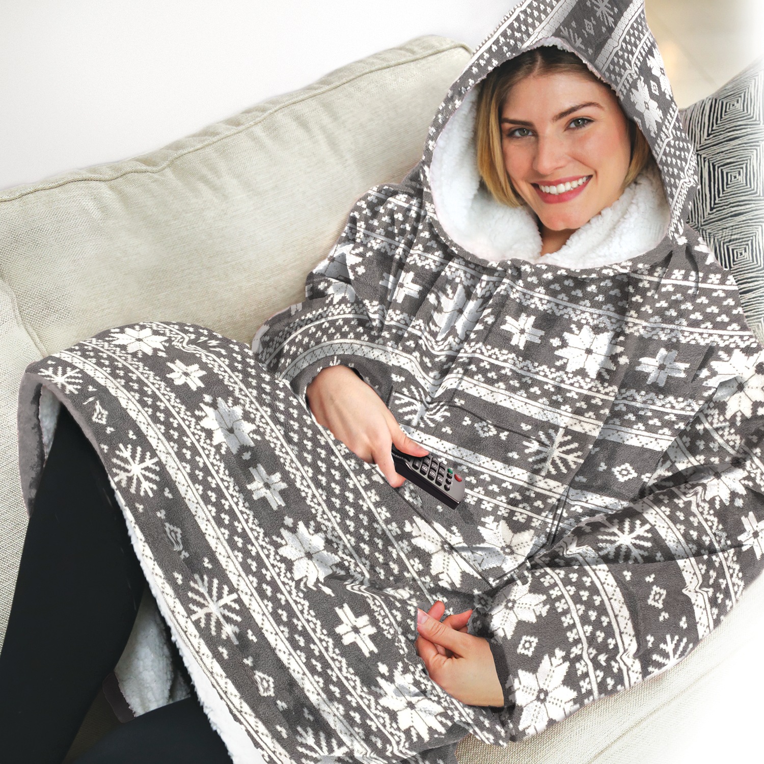 Huggle Hoodie | Carol Wright