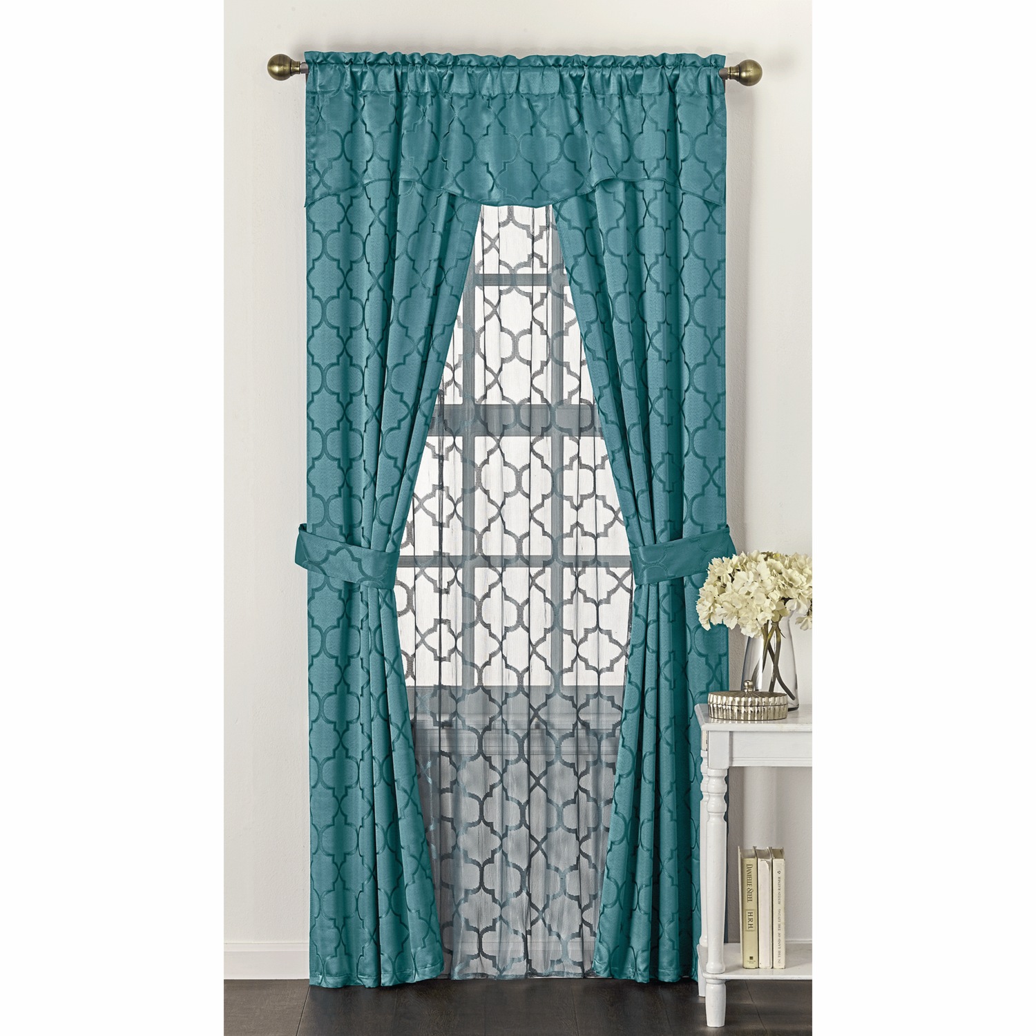 Lillian All-In-One Curtain | Carol Wright