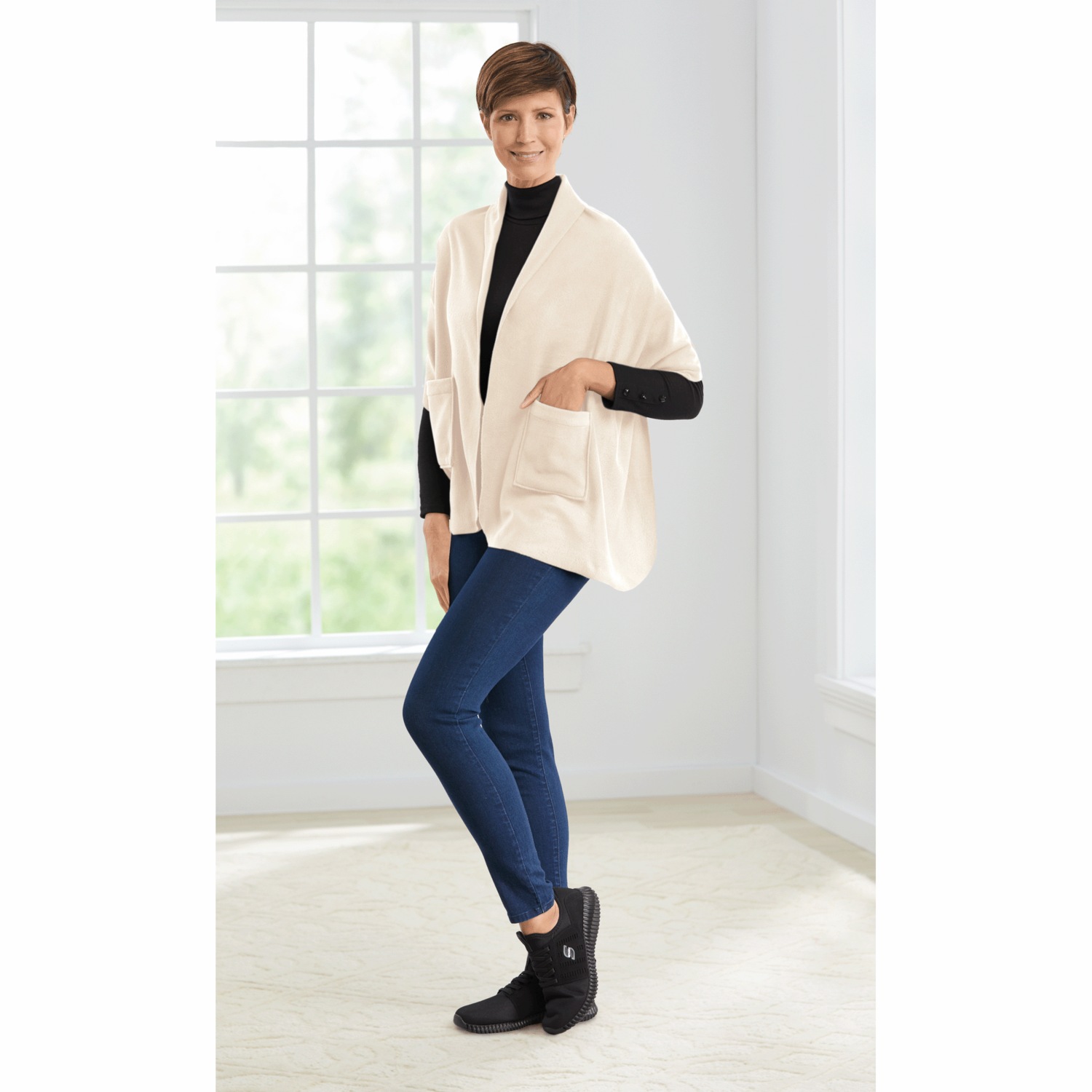 Shoulder Wrap | Carol Wright