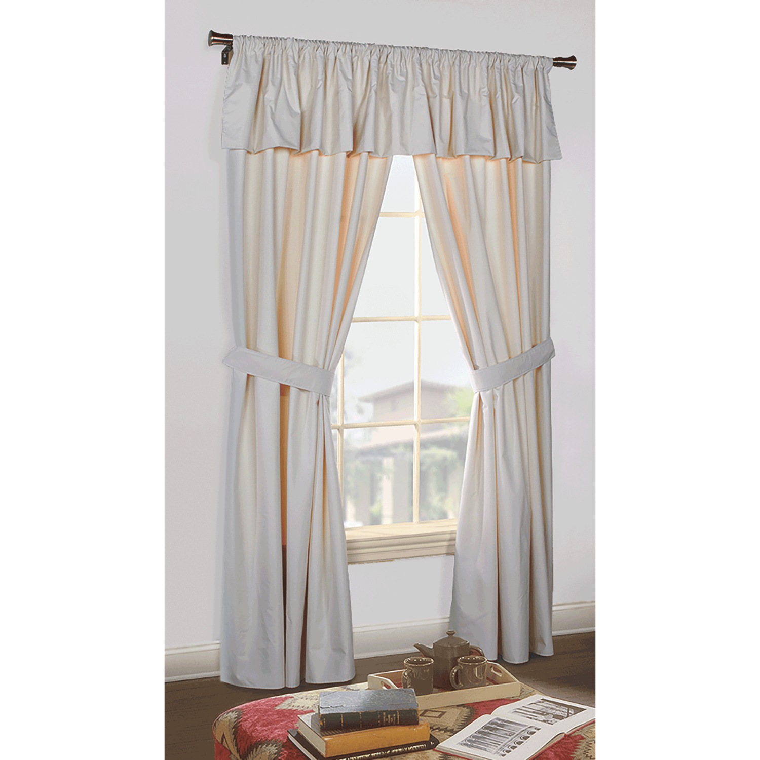 5-Piece Insulated Curtain | Carol Wright