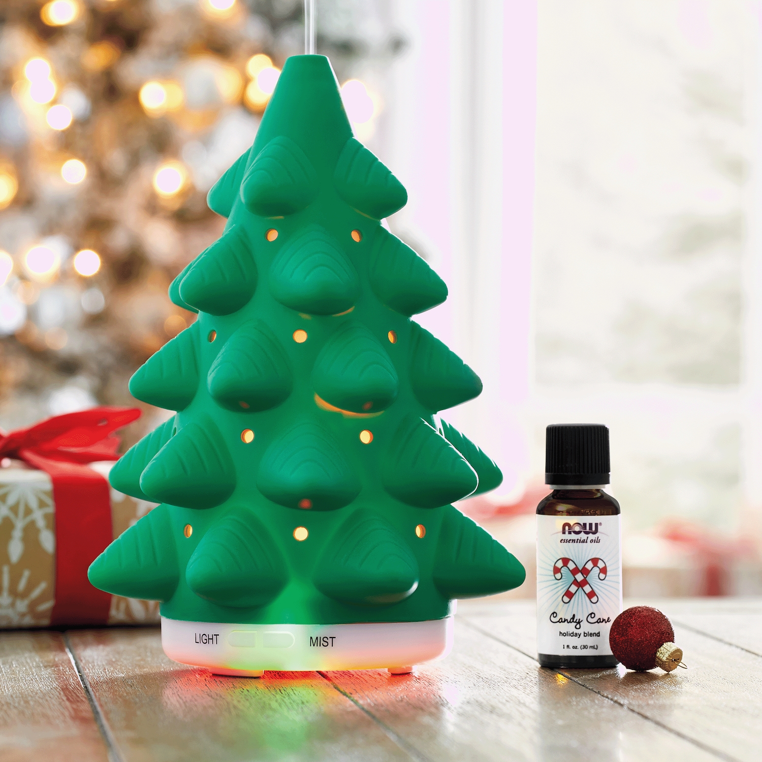 Christmas Tree Diffuser | Carol Wright